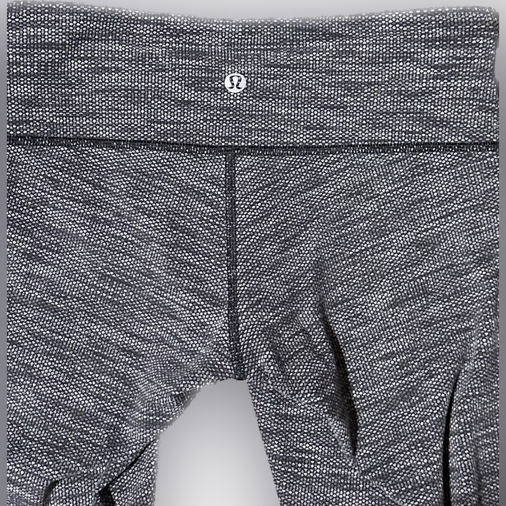 Textured Black And Gray Lululemon Leggings - Gem